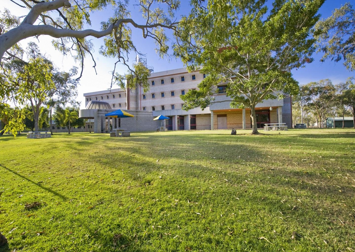 Central Queensland University - Mackay, Ooralea Campus Ooralea ...